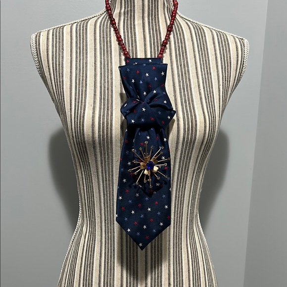 Jewelry | Navy Star Patterned Necktie With Red Beaded Necklace Vintage ...